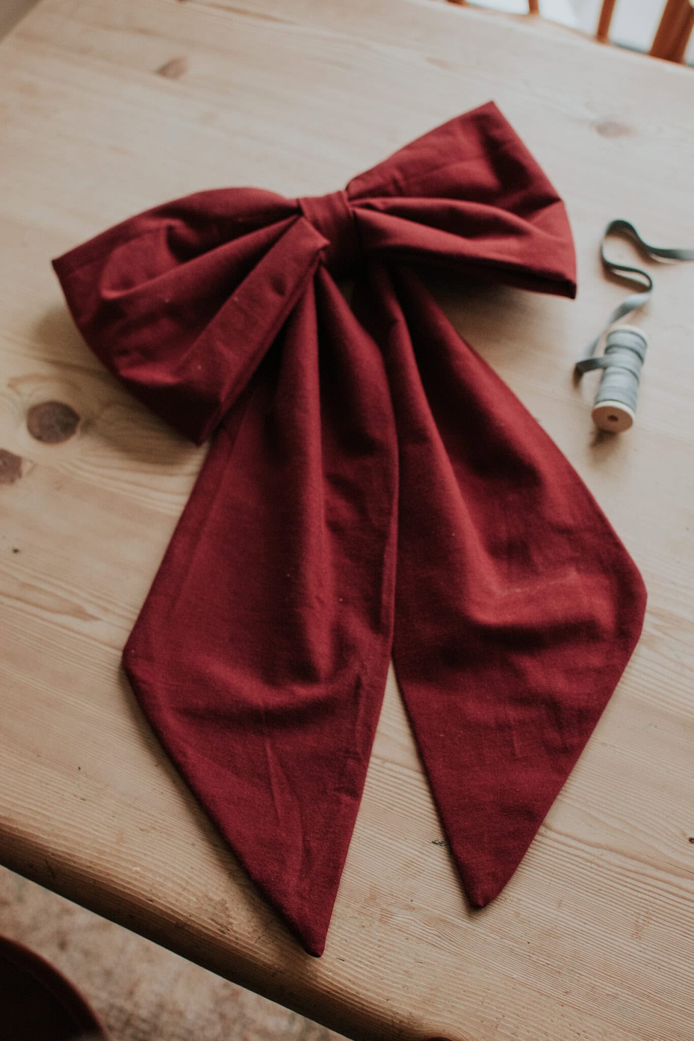 How to Make Fabric Bows: Easy Tutorial for Large & Small Bows
