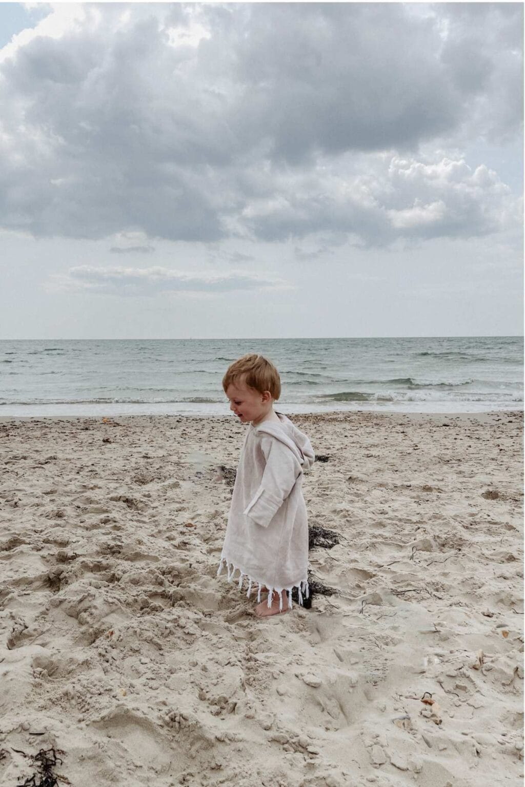 How to Sew a Cute Poncho (with Free Easy DIY Sewing Pattern)