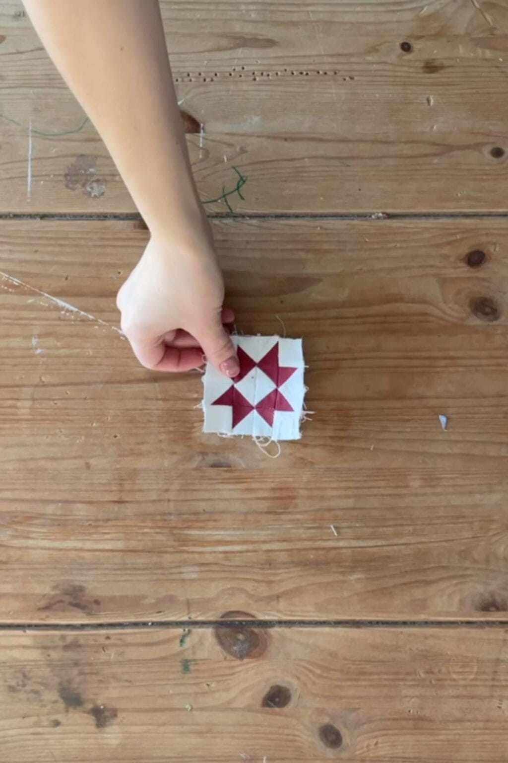 How to Make Christmas Patchwork Decorations (Absolutely Adorable!)