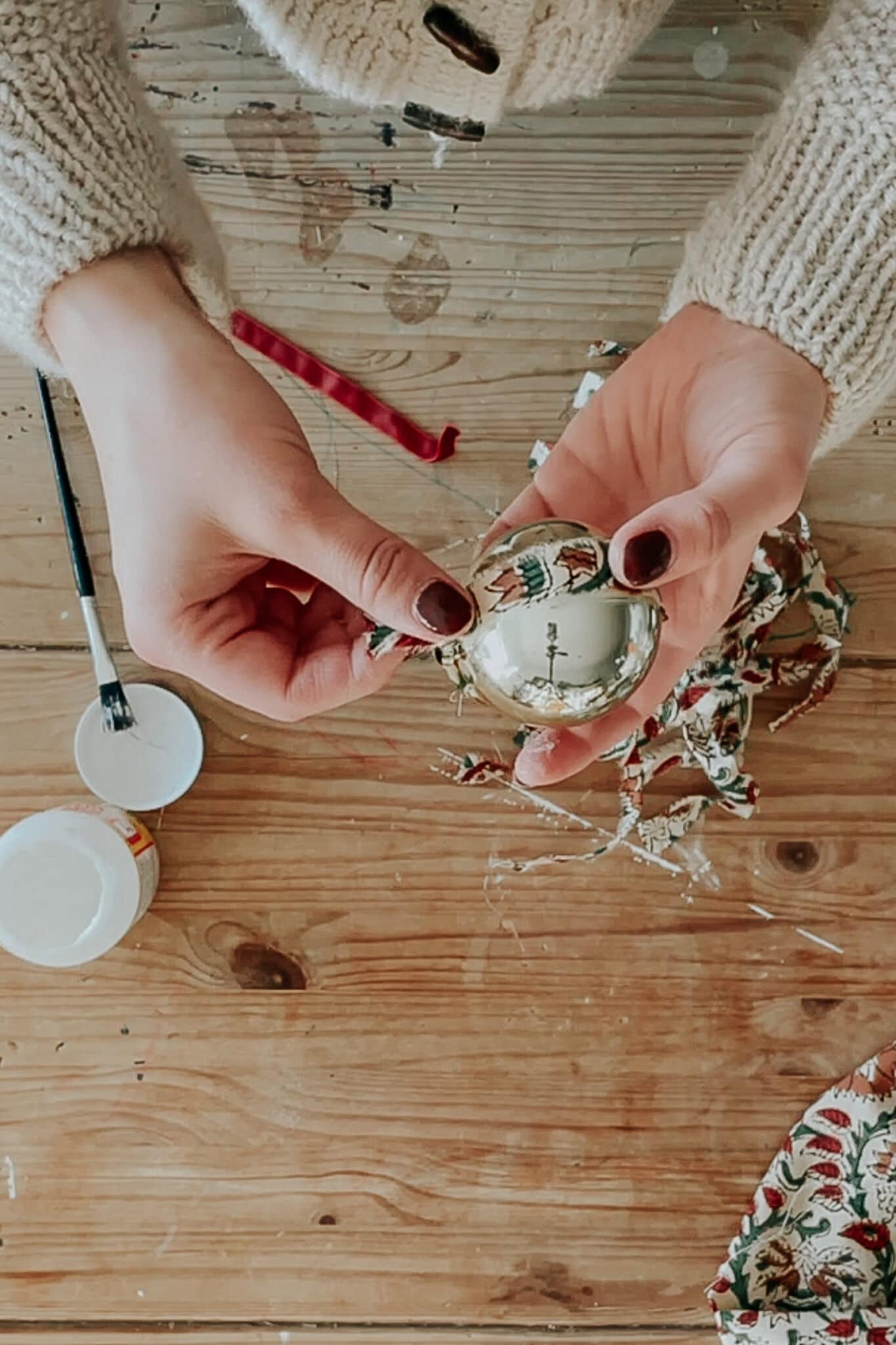 How to Make Fabric Scrap Ornaments (Easy Upcycled Bauble Tutorial!)