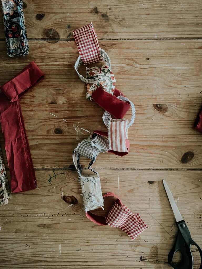 How to Make a Fabric Paper Chain (Easy, Cute No-Sew Garland!)